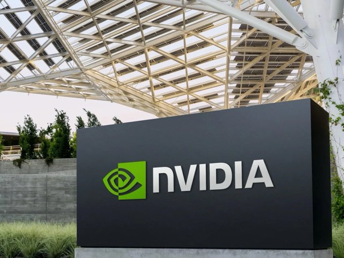 英伟达显卡怎么样 对NVIDIA基于AI GPU在中国更严格出口限制立即执行_什么值得买