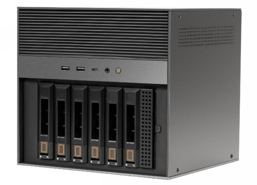 冰鲸科技发布 ZimaCube 系列 NAS ，英特尔平台、最多6路M.2 SSD、4路2.5G千兆_NAS存储_什么值得买