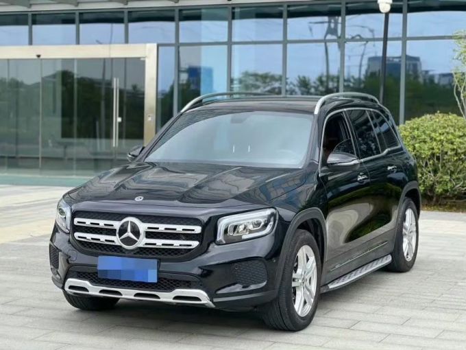 优先考虑2.0T宝马X1，其次是2.0T奔驰GLB，至于1.5T三缸的宝马X1和1.3T的奔驰GLB，就算了吧。_什么值得买