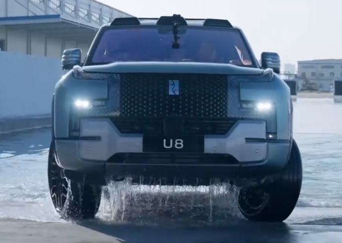 仰望U8下水，买不起但大受震撼_什么值得买