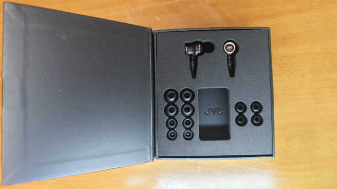 杰伟世FW001专业音频怎么样 自己曝料的黑五jvc fw01到手了_什么值得买