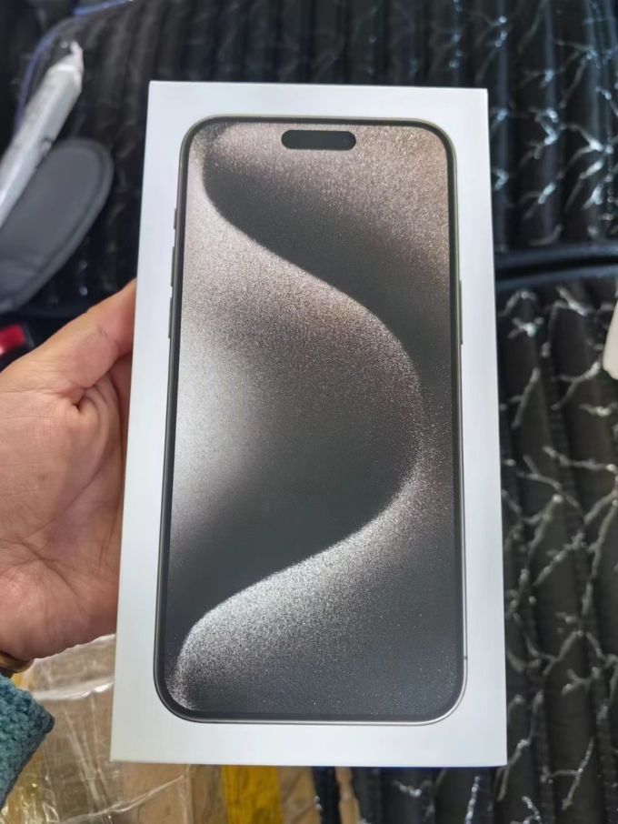 苹果iPhone 15 Pro MaxiPhone怎么样 还未开封，买来又退，够用心的了。_什么值得买