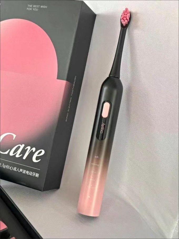 ApiYoo电动牙刷怎么样 💖 APIYOO艾优电动牙刷：情人节送礼首选，呵护TA的甜蜜笑容 💖_什么值得买