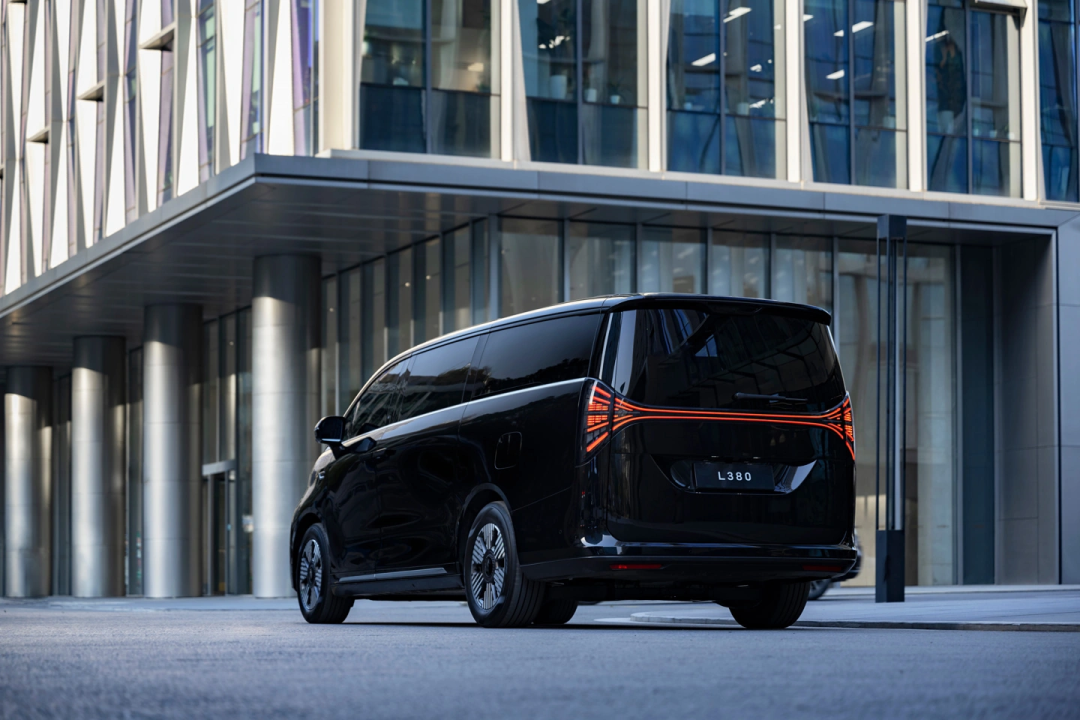 吉利翼真 L380 车型官图发布，号称“陆地空客”_新能源车_什么值得买