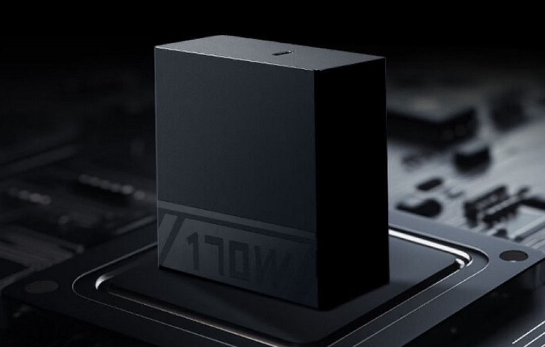 拯救者推出 LA170 氮化镓充电头，170W 单孔输出、方口支持拯救者等游戏本249元_充电器_什么值得买