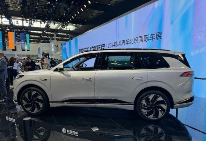 东风汽车新能源车怎么样 【北京车展】—20-25万，东风e派008开启预售。_什么值得买