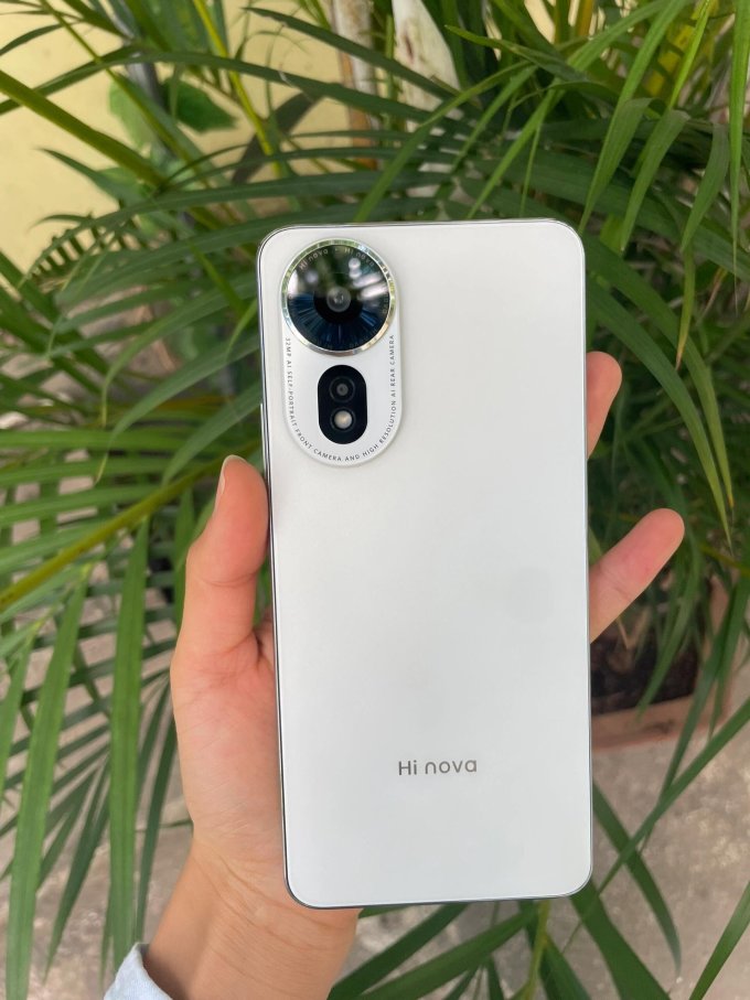 Hi nova手机怎么样 nova 12 SE，不过是华为智选_什么值得买