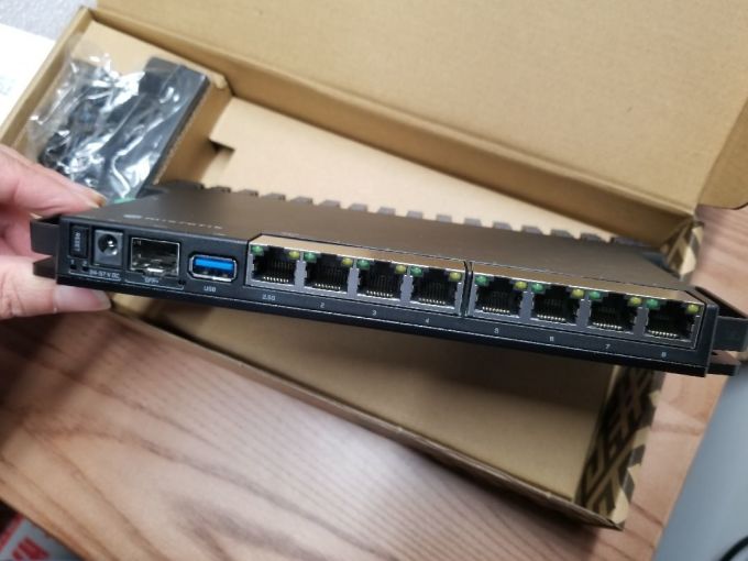 MikroTik路由器怎么样 MikroTik rb5009，让数据传输飞起来！_什么值得买