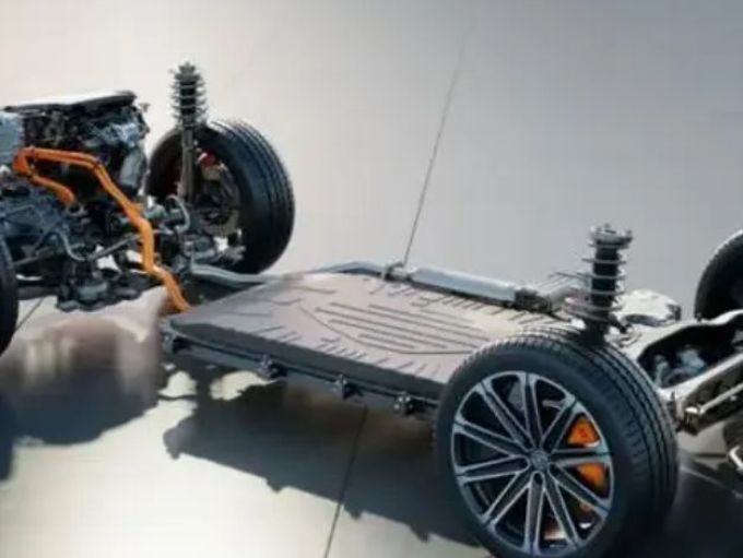 比亚迪新能源车怎么样 比亚迪DMI5.0技术，不仅把纯燃油车废了，也把固态电池给废了。_什么值得买