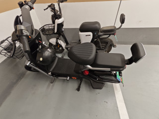 Yadea 雅迪 冠能6代 B60 电动自行车【报价 价格 评测 怎么样】 -什么值得买