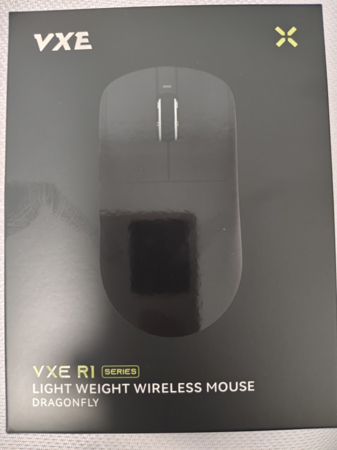 VXER1 SE 长续航鼠标怎么样 VXE蜻蜓R1 SE无线双模鼠标：轻盈精准，畅享电竞之旅_什么值得买