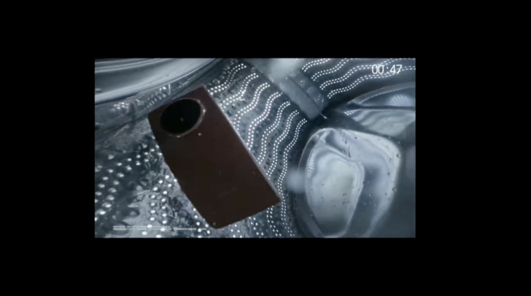 荣耀 Magic V3/Vs3 发布：9.2mm轻薄、2.5m防水、双向卫星无网导航、纯钛VC6999元起_安卓手机_什么值得买