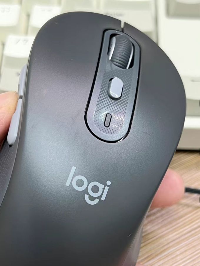 罗技M750 M鼠标怎么样 罗技少有的适合办公的鼠标_什么值得买