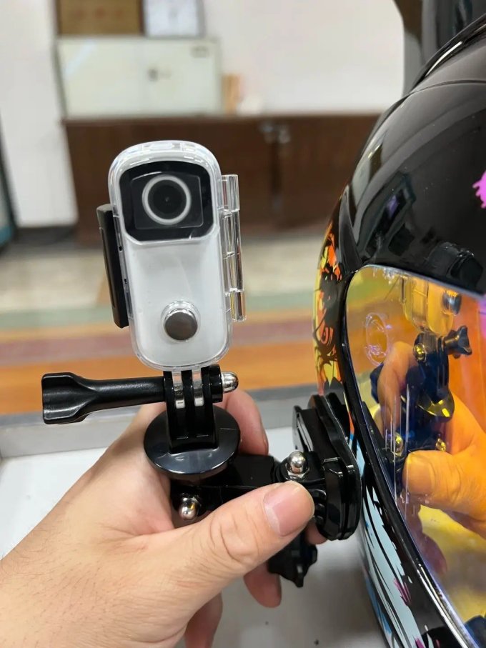 SJCAM运动相机怎么样 非常实用。像素还是比较高，通电时可以作为行车记录仪使用_什么值得买