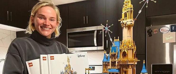 乐高完美躲开泼天富贵：迟来的惊喜，奥运橄榄球选手Sammy Sullivan终于收到乐高官方礼物_拼插积木_什么值得买