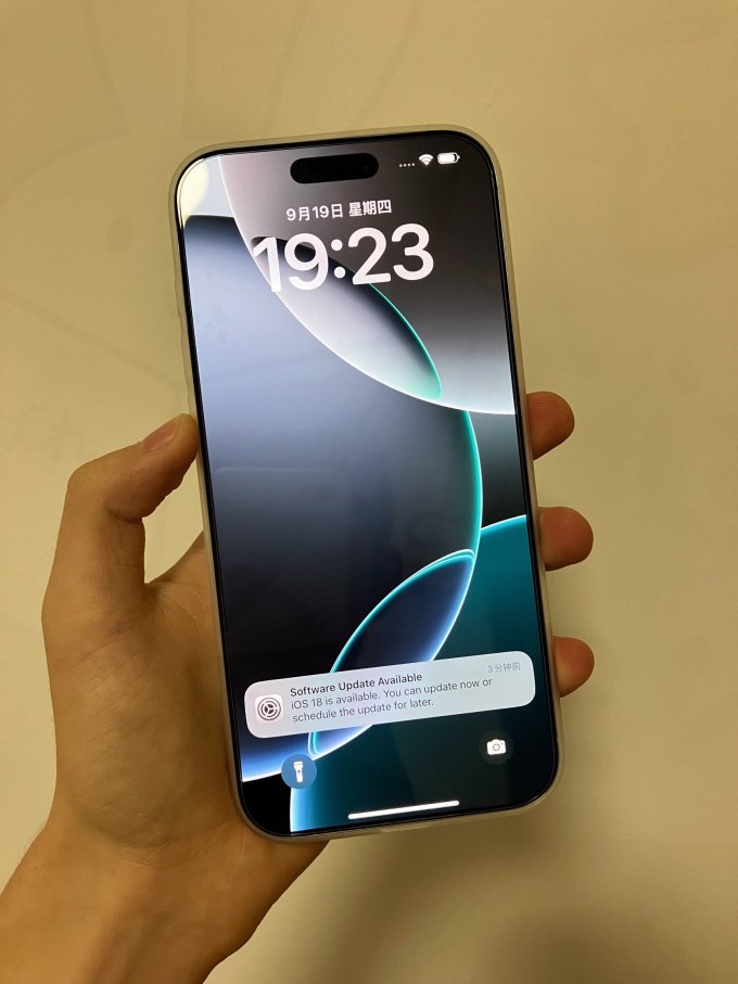 苹果iPhone怎么样 没想到首发竟然还是GVC屏（LG产的），说点直观感受_什么值得买
