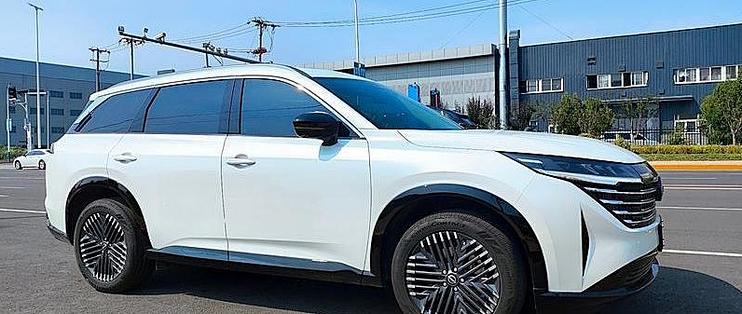 相信我，20万买大7座SUV就选它，2.0T+9AT，比宝马X5还霸气_SUV_什么值得买