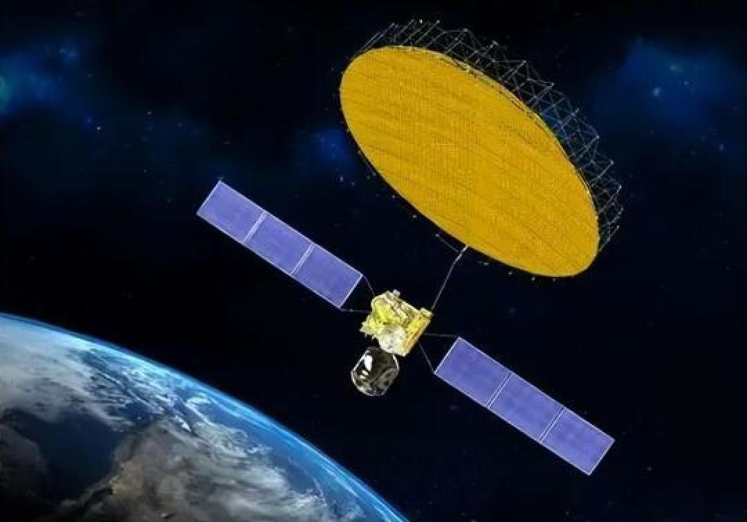 华为Mate X6：麒麟9100芯、7.85英寸鹰翼折叠屏、双向卫星通信、100W快充全解读_手机_什么值得买