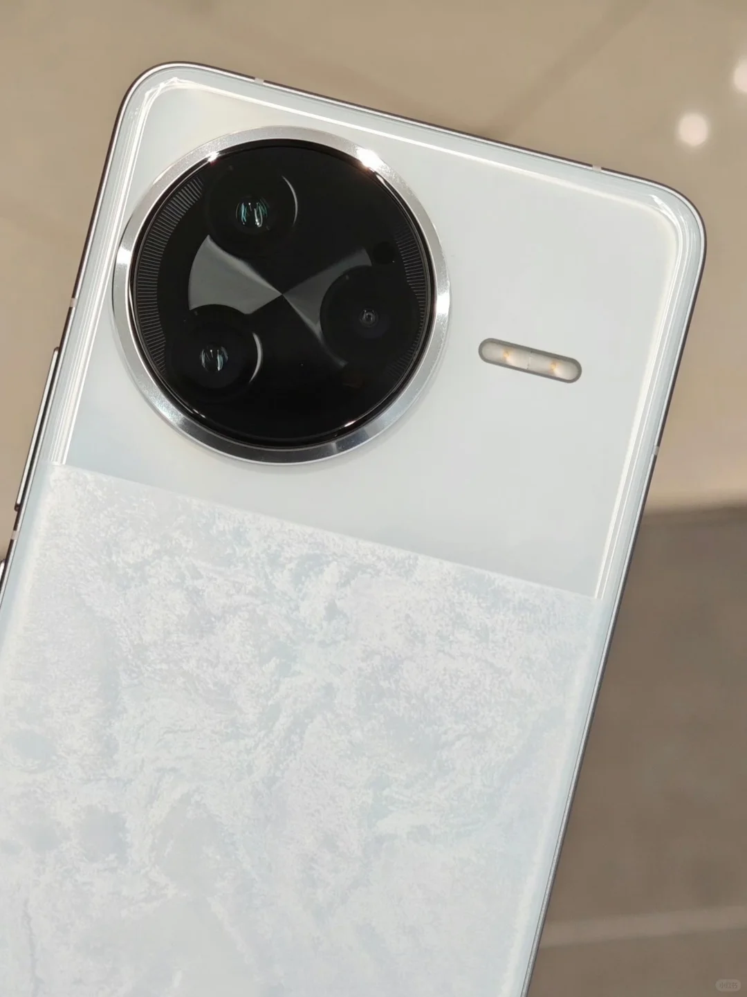 红米K80与小米Civi设计大比拼：用户审美差异解析_手机_什么值得买