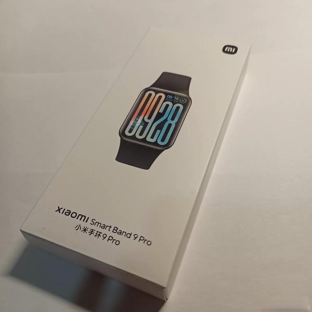 「超强性能，全面升级！小米手环9Pro深度评测与使用体验」 - 小米手环的电量能维持多久 - 赛派号