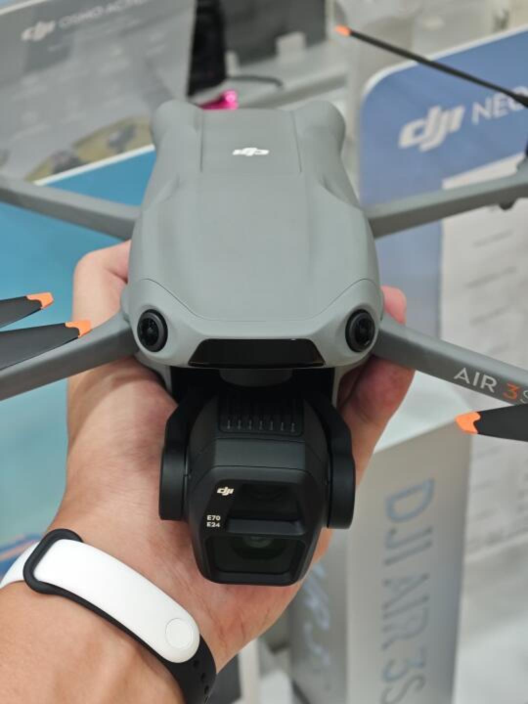 大疆Air3S无人机性价比详解及其在拍摄大片中的潜力分析_无人机_什么值得买