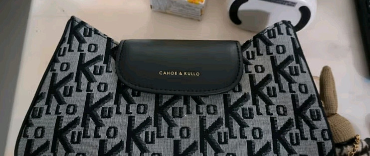 CAHOE KULLO包包女包轻奢2024新款品牌女士牛皮斜挎单肩腋下圣诞节礼物送女生 炫黑-CK女包送女友老婆_女士单肩包_什么值得买