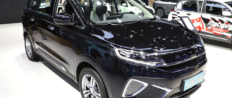 17.48万元纯电动中型MPV大运远志M1_MPV_什么值得买