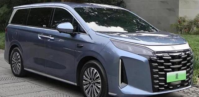 比亚迪夏 MPV 正式上市：科技奢华兼顾，挑战GL8与赛那_MPV_什么值得买