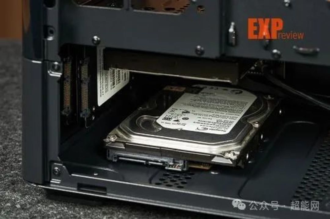 硕一星际U620/U621机箱体验：紧凑且便于安装的亲民款海景房_机箱_什么值得买