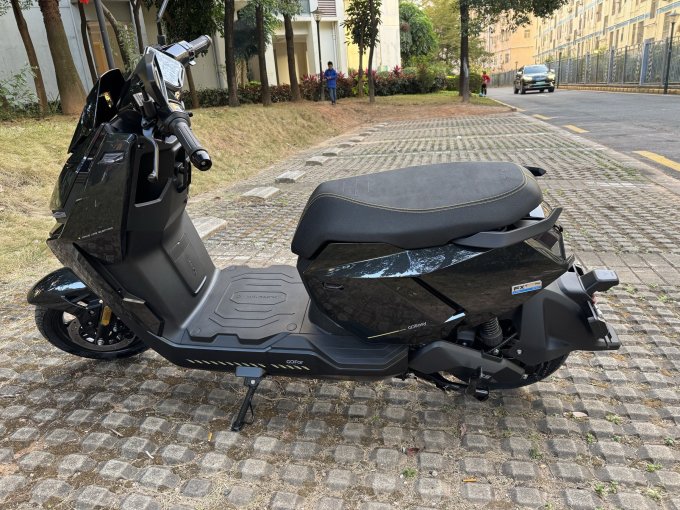 小牛电动车怎么样 入手小牛FXT，你和我说这是电自？_什么值得买