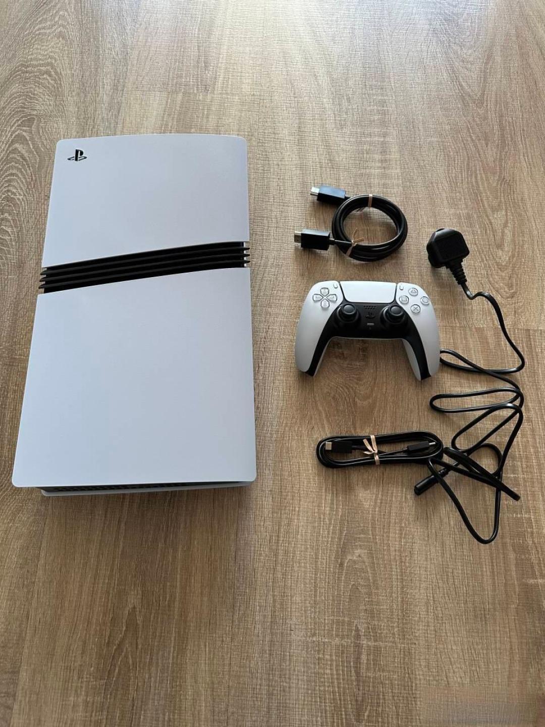 PS5 Pro二手市场遇冷：高价无光驱，黄牛亏本抛售_游戏机_什么值得买