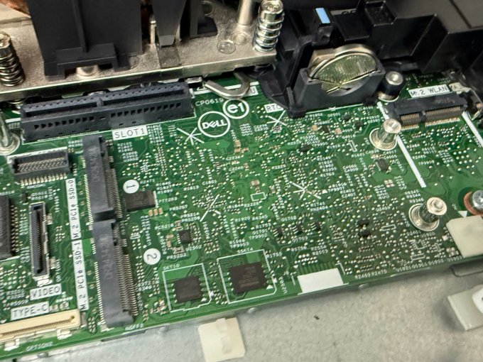 三星固态硬盘怎么样 惊叹！三星PM9F1固态硬盘性能揭秘_什么值得买